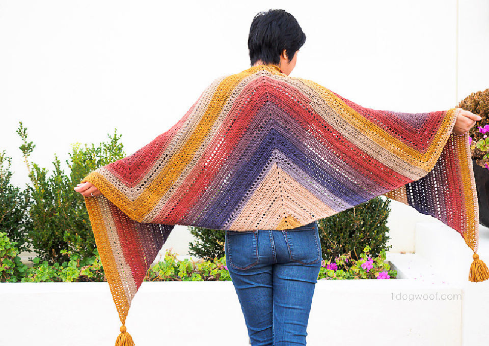 25 Easy Crochet Wraps: Free Crochet Wrap Pattern - Blitsy