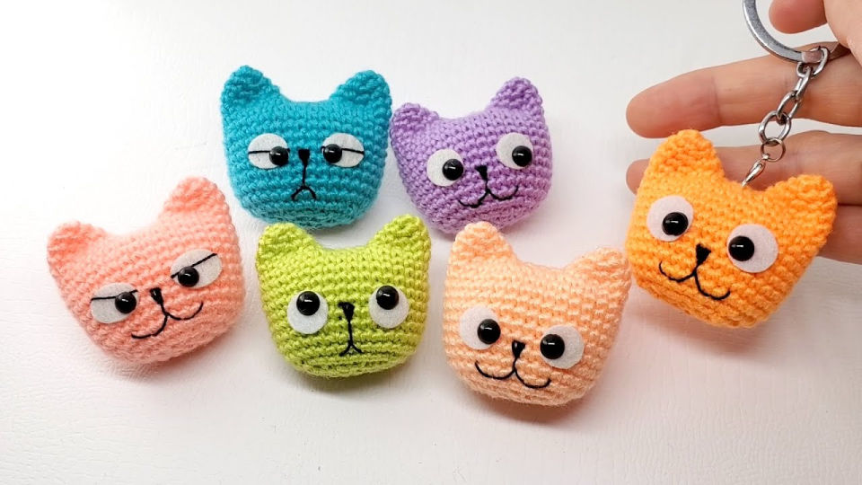 25 Free Crochet Cat Patterns (Amigurumi Cat Pattern)