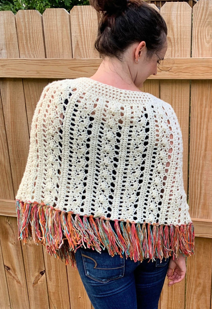 40 Free Crochet Poncho Patterns (Easy PDF Pattern)