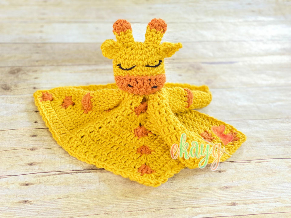 25 Free Crochet Giraffe Patterns (Amigurumi Pattern) - Blitsy