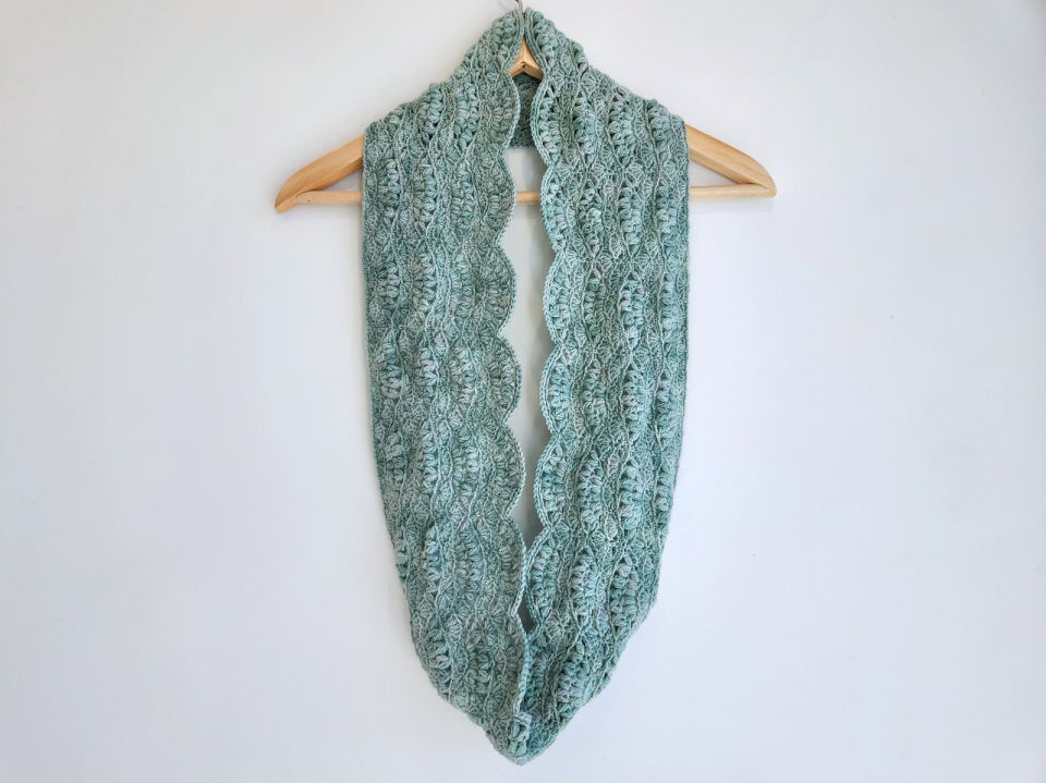 40 Free Crochet Infinity Scarf Patterns (Easy PDF Pattern)