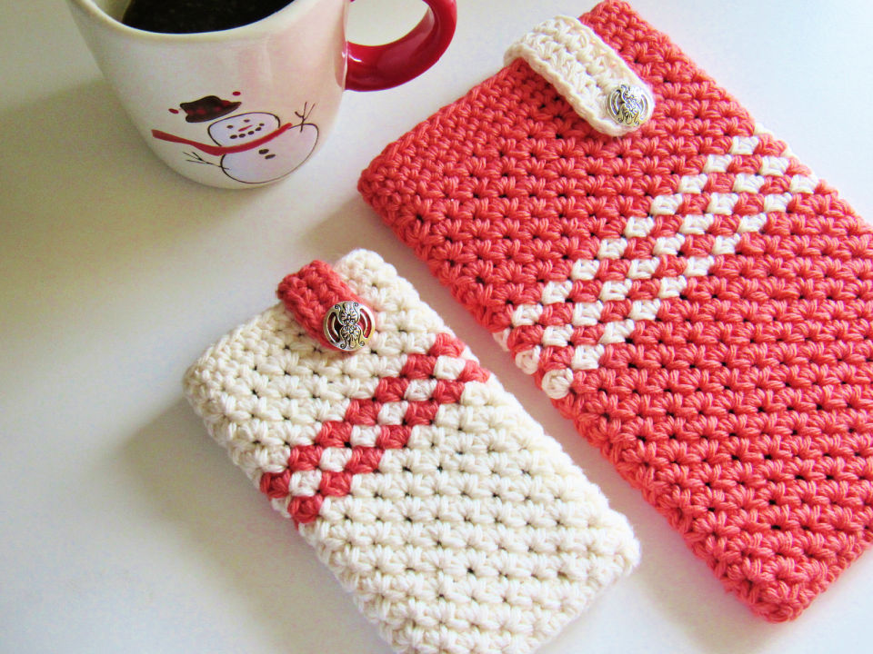 25 Free Crochet Phone Case Patterns - Blitsy