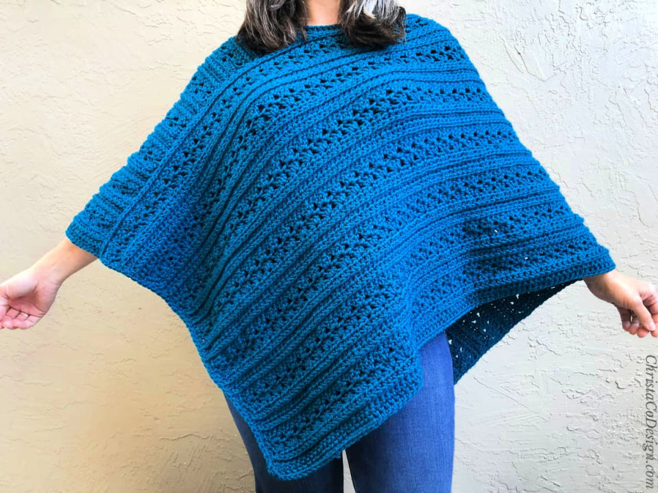 40 Free Crochet Poncho Patterns (Easy PDF Pattern)
