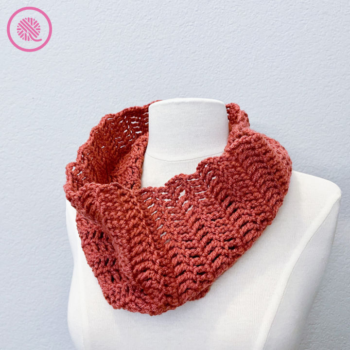 40 Free Crochet Cowl Patterns (Easy PDF Cowl Pattern)