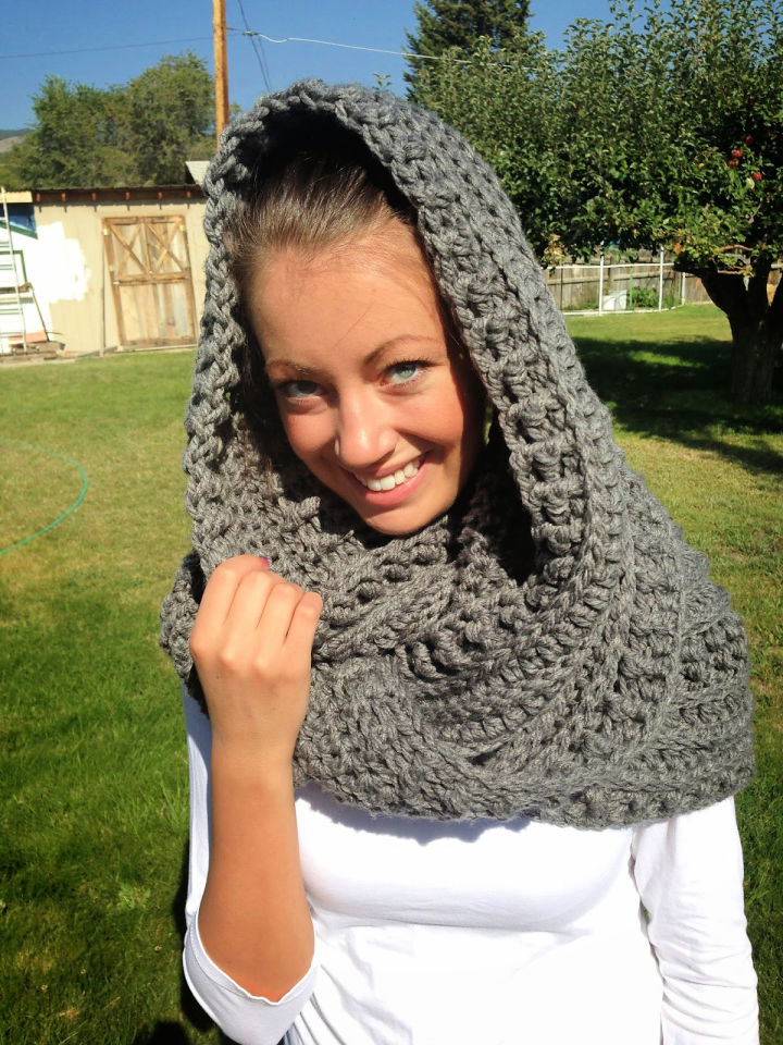 40 Free Crochet Cowl Patterns (Easy PDF Cowl Pattern)