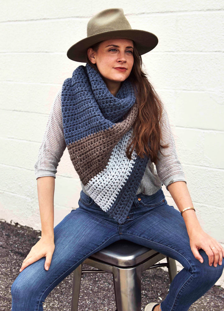 25 Easy Crochet Wraps: Free Crochet Wrap Pattern - Blitsy