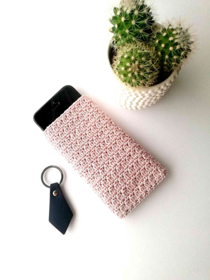 25 Free Crochet Phone Case Patterns - Blitsy