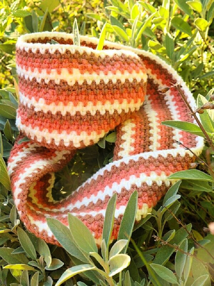 40 Free Crochet Infinity Scarf Patterns (Easy PDF Pattern)