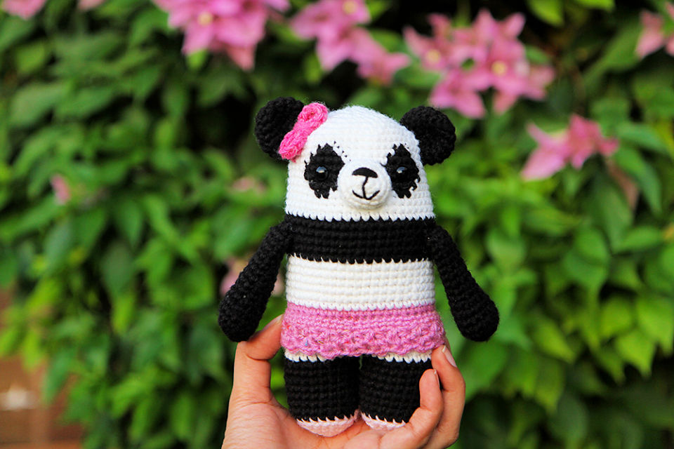 25 Free Crochet Panda Patterns (Amigurumi Pattern)