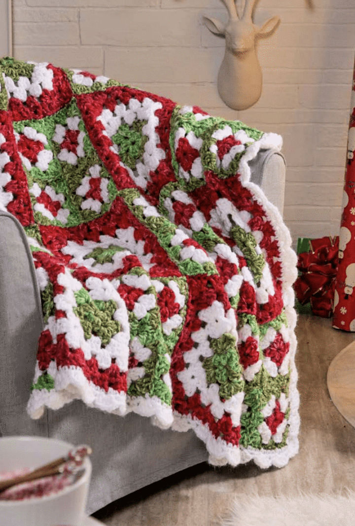 40 Free Chunky Crochet Blanket Patterns (Easy Pattern)