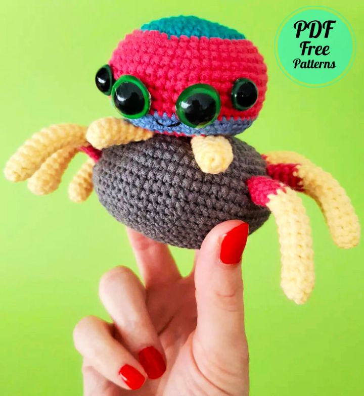 25 Free Crochet Spider Patterns (Amigurumi Pattern)