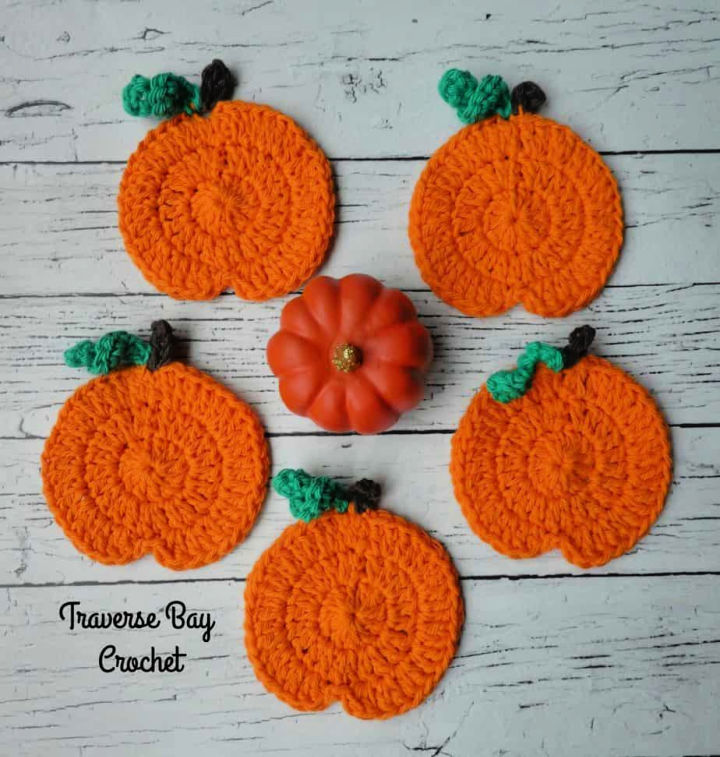 40 Easy Crochet Pumpkins: Free Crochet Pumpkin Pattern