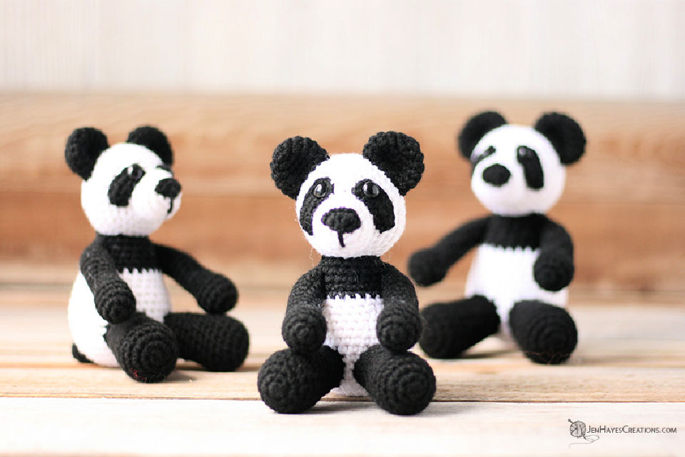25 Free Crochet Panda Patterns (Amigurumi Pattern)