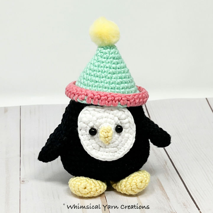 25 Free Crochet Penguin Patterns (Amigurumi Pattern)