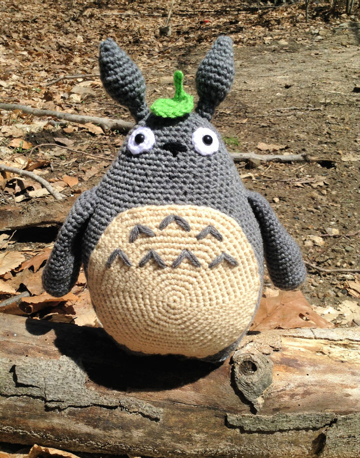 25 Free Crochet Totoro Patterns (Amigurumi Pattern)