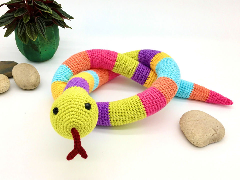 25 Free Crochet Snake Patterns (Amigurumi Pattern)