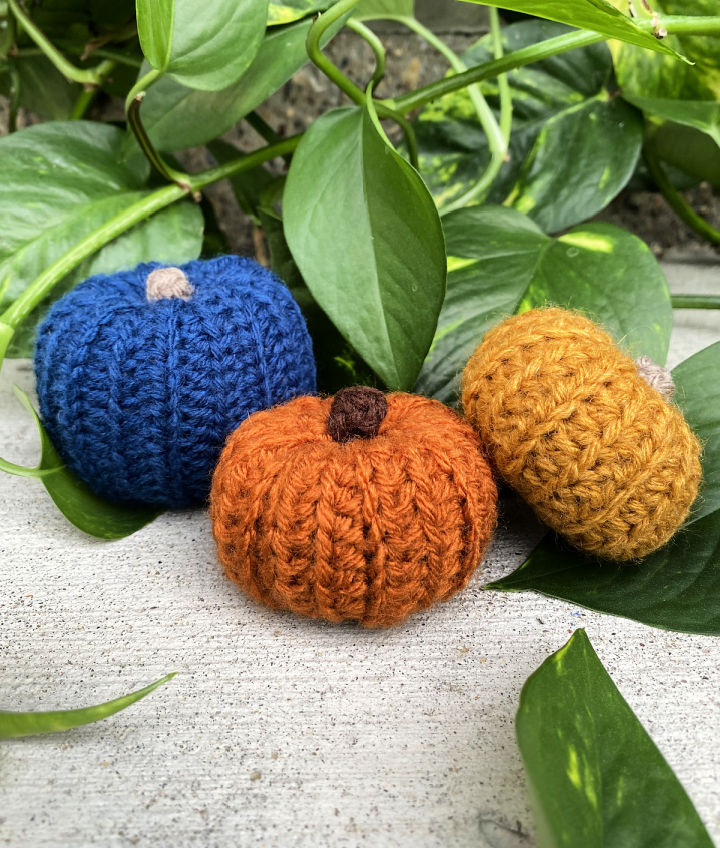 40 Easy Crochet Pumpkins: Free Crochet Pumpkin Pattern