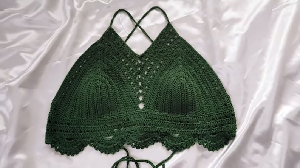 25 Free Crochet Bralette Patterns (Bra Top Pattern)