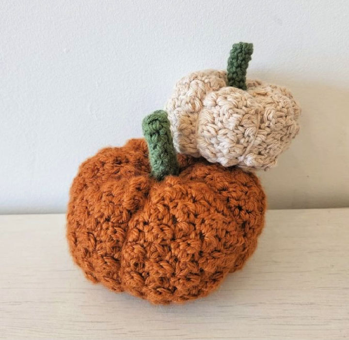 40 Easy Crochet Pumpkins: Free Crochet Pumpkin Pattern