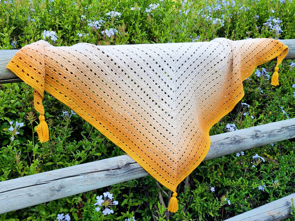 25 Free Crochet Triangle Shawl Patterns for Beginners - Blitsy