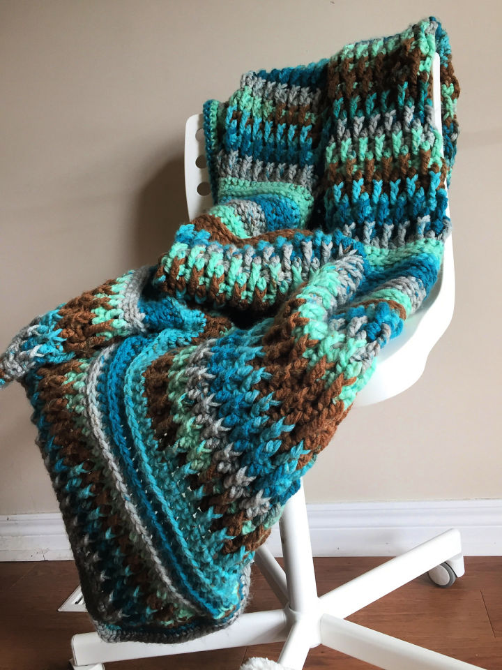 25 Free Crochet Ripple Blanket Patterns (Wavy Pattern)