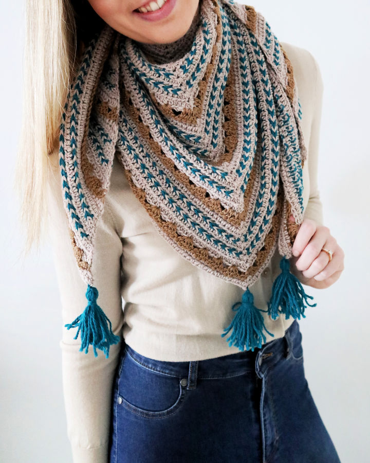 25 Free Crochet Triangle Shawl Patterns for Beginners - Blitsy
