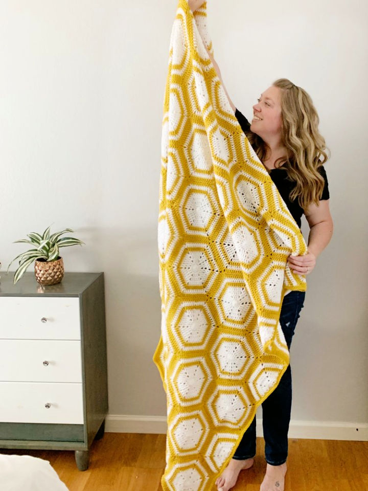 25 Free Crochet Hexagon Blanket Patterns - Blitsy