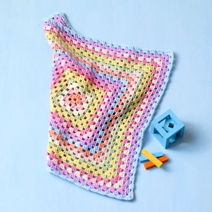 25 Free Crochet Rainbow Blanket Patterns - Blitsy