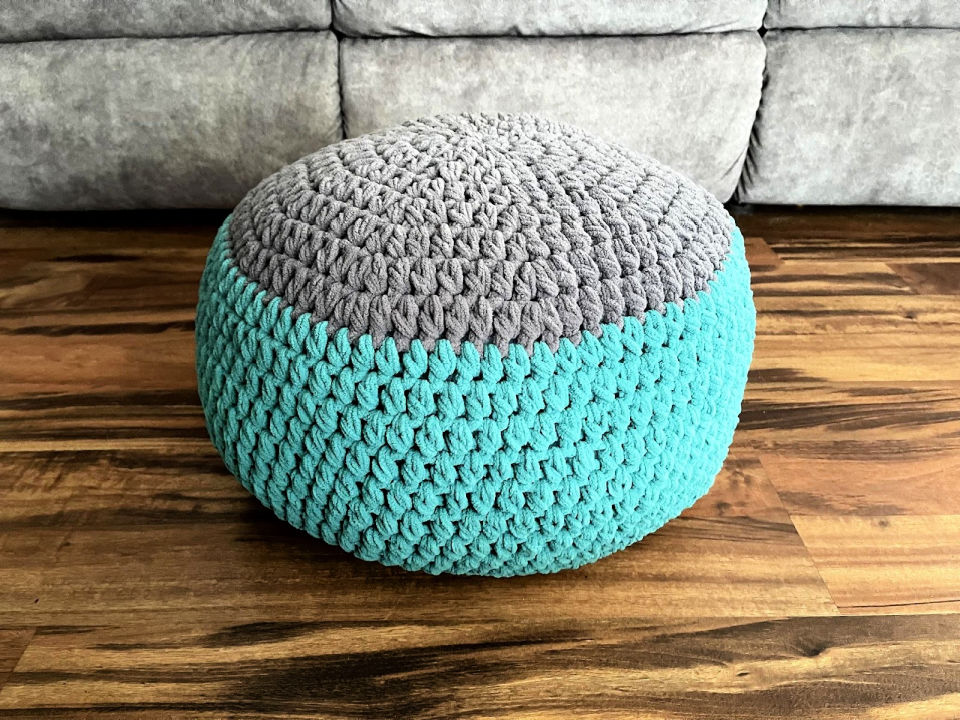 25 Free Crochet Pouf Patterns (Crochet Ottoman Pattern) - Blitsy