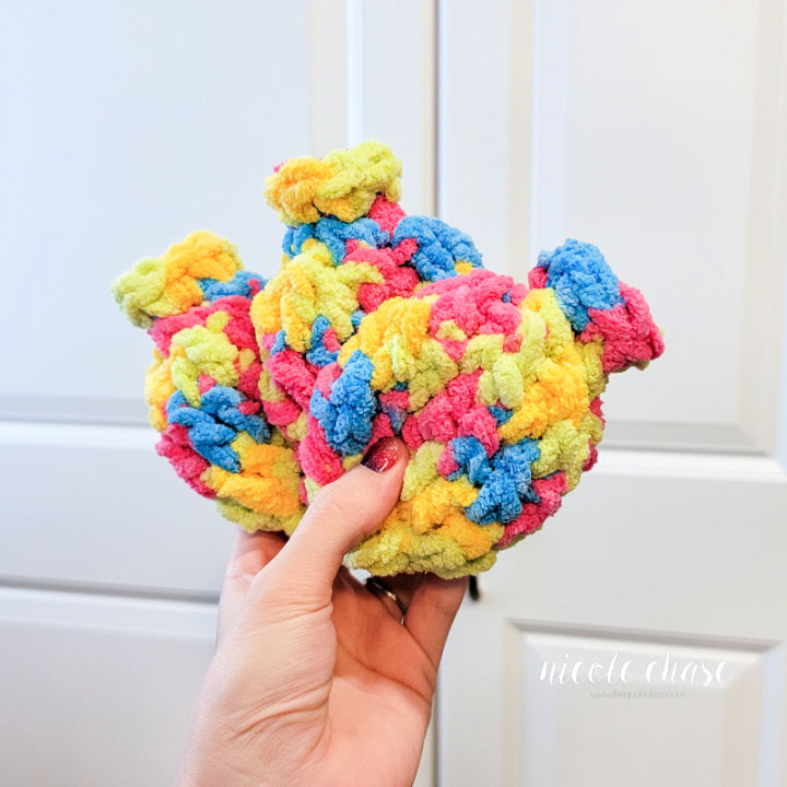 20 Reusable Crochet Water Balloons (Free Pattern) - Blitsy