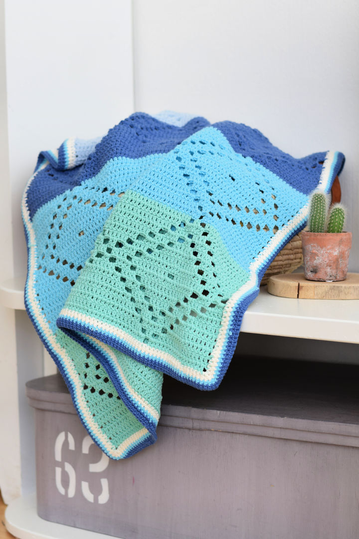 25 Easy and Free Filet Crochet Patterns for Beginners - Blitsy