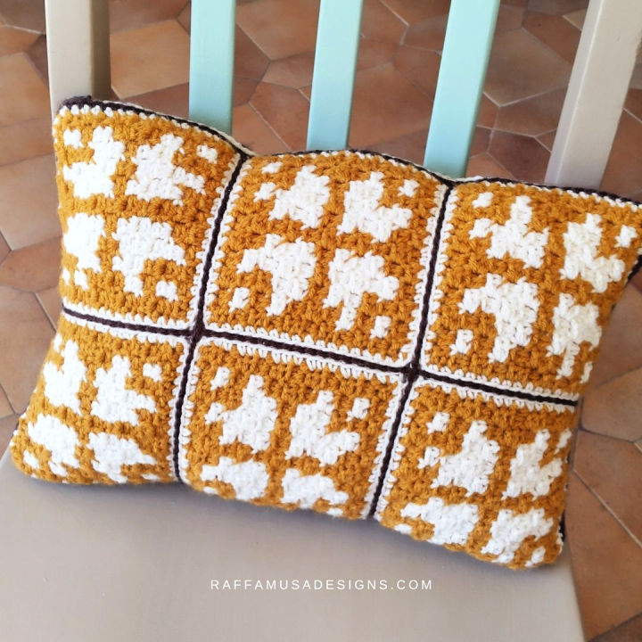 50 Free Crochet Pillow Patterns (Pillow Cover Pattern) - Blitsy