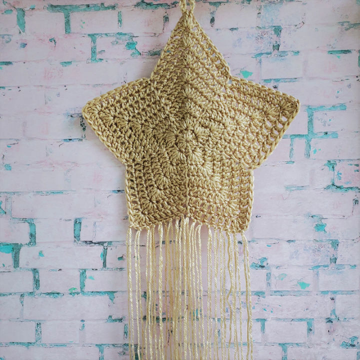 25 Free Crochet Wall Hanging Patterns (Wall Art Pattern) - Blitsy