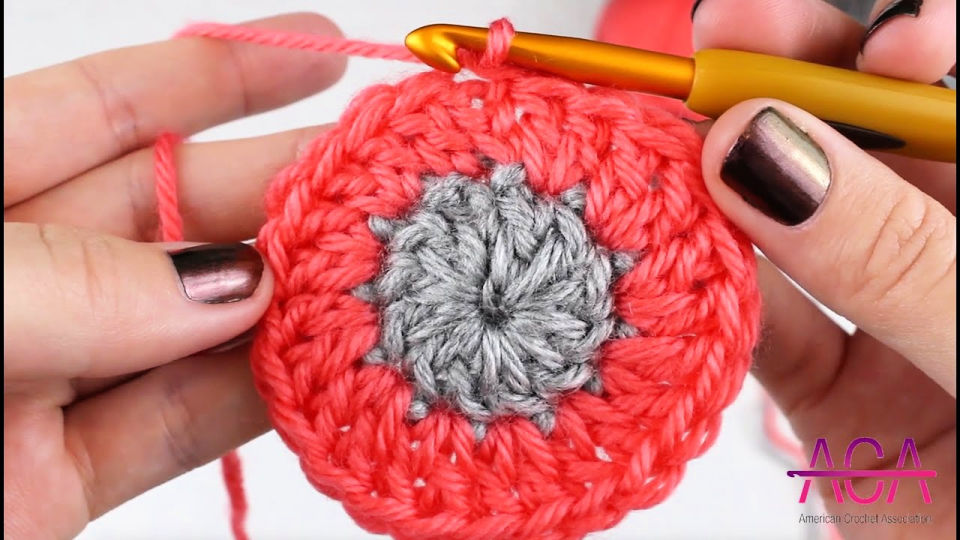 How to Crochet a Perfect Circle: Full Guide and Pattern - Blitsy