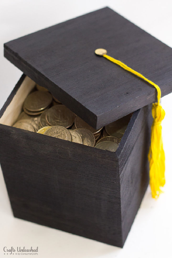 30 Inexpensive DIY Graduation Gifts That Anyone Can Make - Blitsy