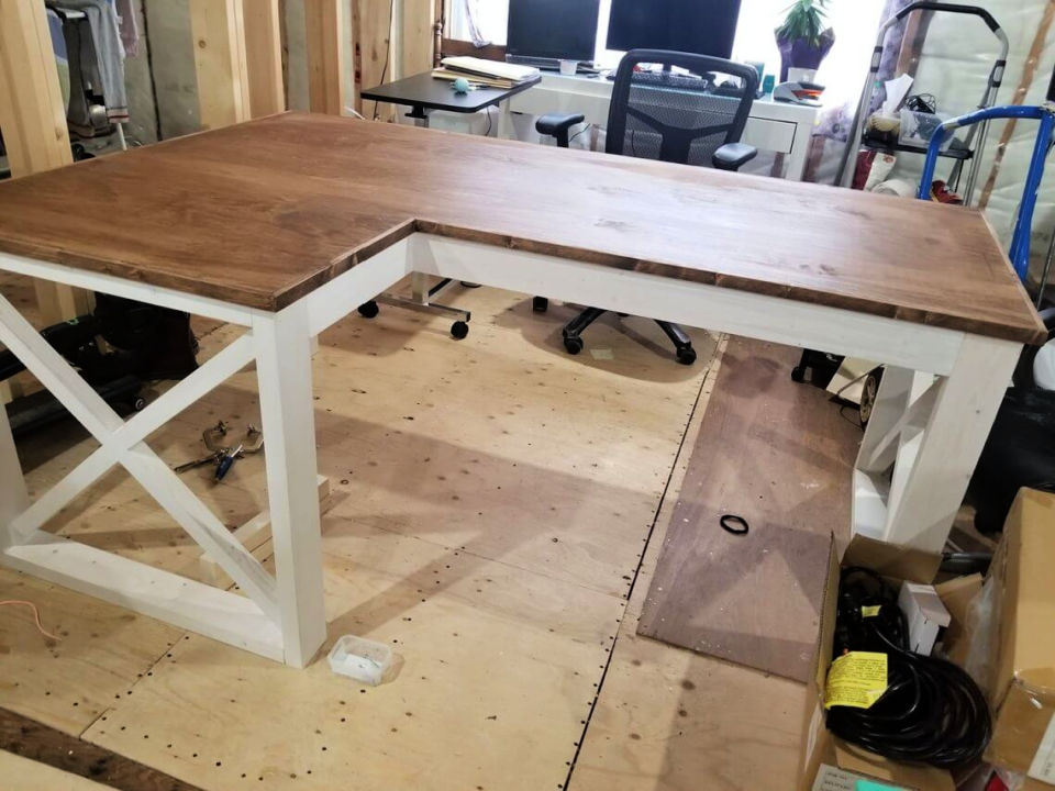 25 Free Diy L Shaped Desk Plans And Ideas Blitsy
