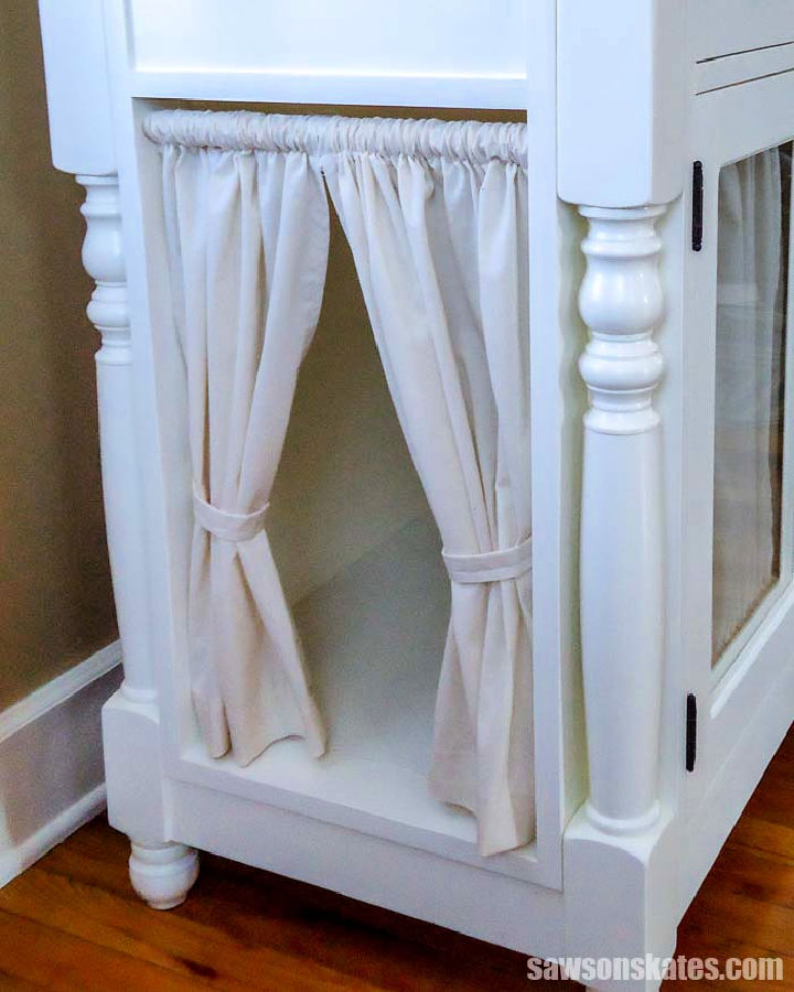 20 DIY Cat Litter Box Ideas + Hidden Litter Box - Blitsy