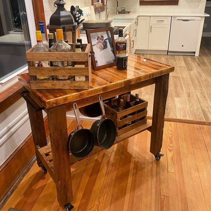40 DIY Pallet Furniture Ideas with Instructions - Blitsy