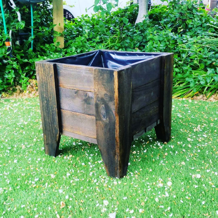 35 DIY Pallet Planter Box Ideas You Can Build with Free Wood