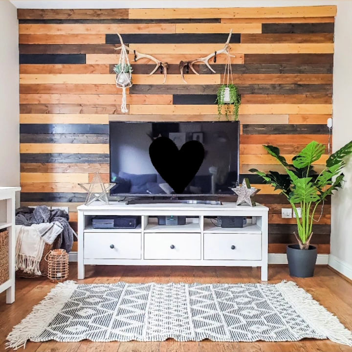 40 Cheap Pallet Wall Ideas That Are Easy To Install - Blitsy